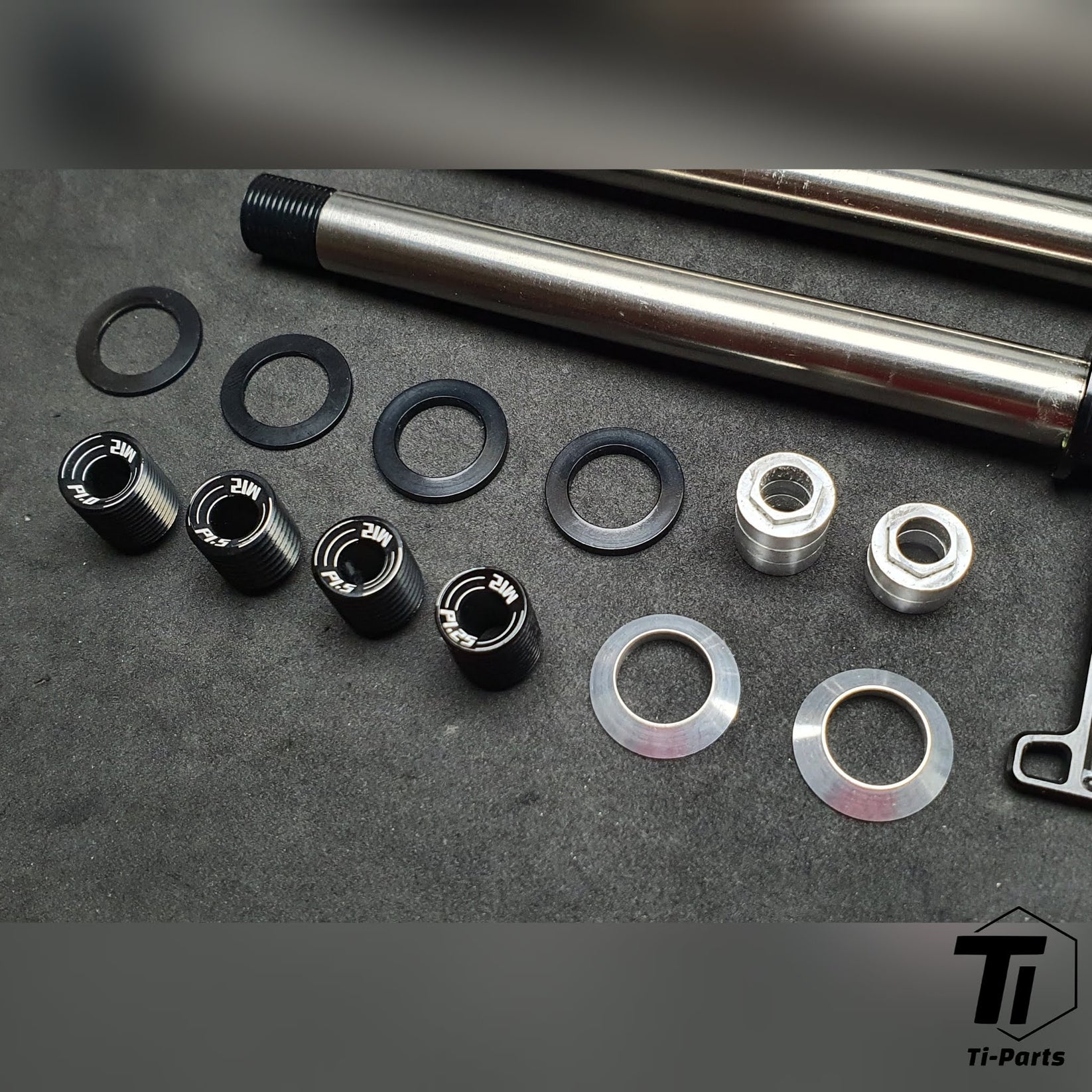 Titanium Thru Axle for Roadbike Disc Brake | 12mm Super Aero lightweig ...